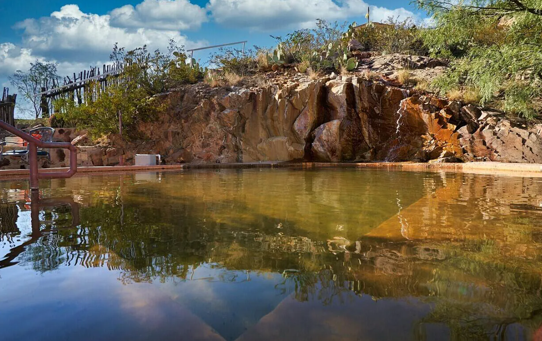 Radium Hot Springs Outdoor Pool – Hot Springs For Sale